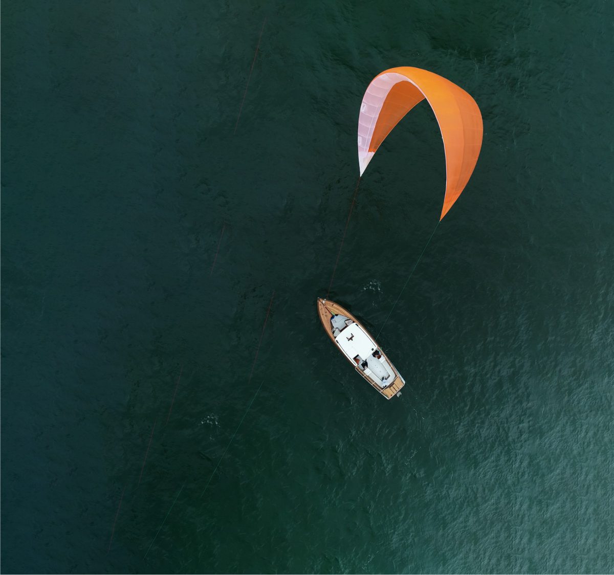 Beyond the Sea®, traction de navires par aile de kite